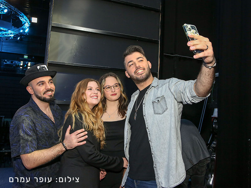 יהונתן פרלמן - האלבום: סיפור מוזיקלי - jonathan-perlman.co.il